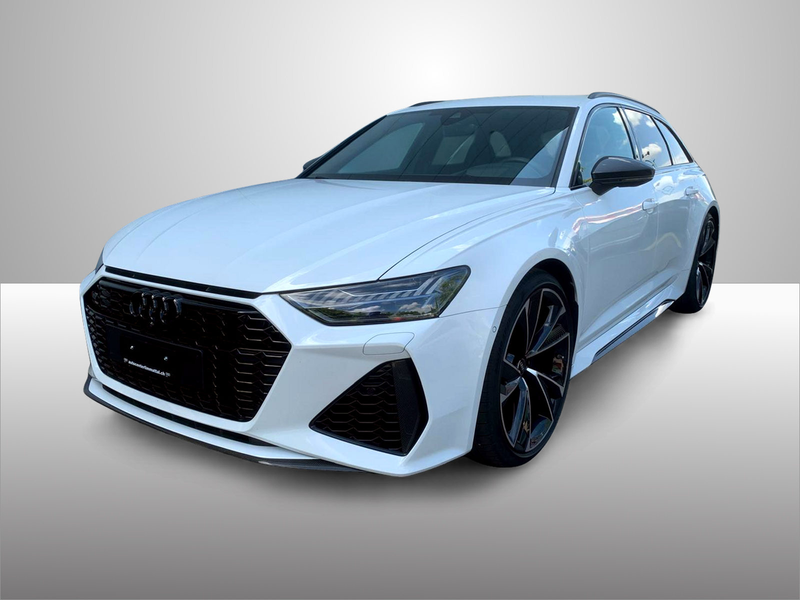 AUDI RS 6 Avant Performance utilisé pour CHF 109'880,- sur AUTOLINA